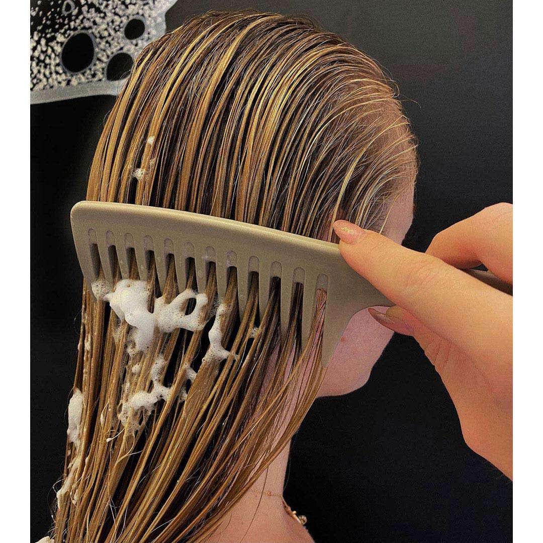 KEVIN.MURPHY Body.Builder 400 ml - Fredrik & Louisa