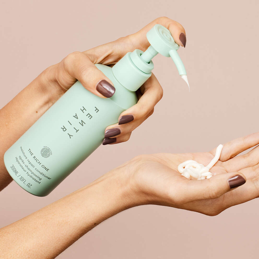 Fenty Hair The Rich One Moisture Repair Conditioner 300 ml - Fredrik ...