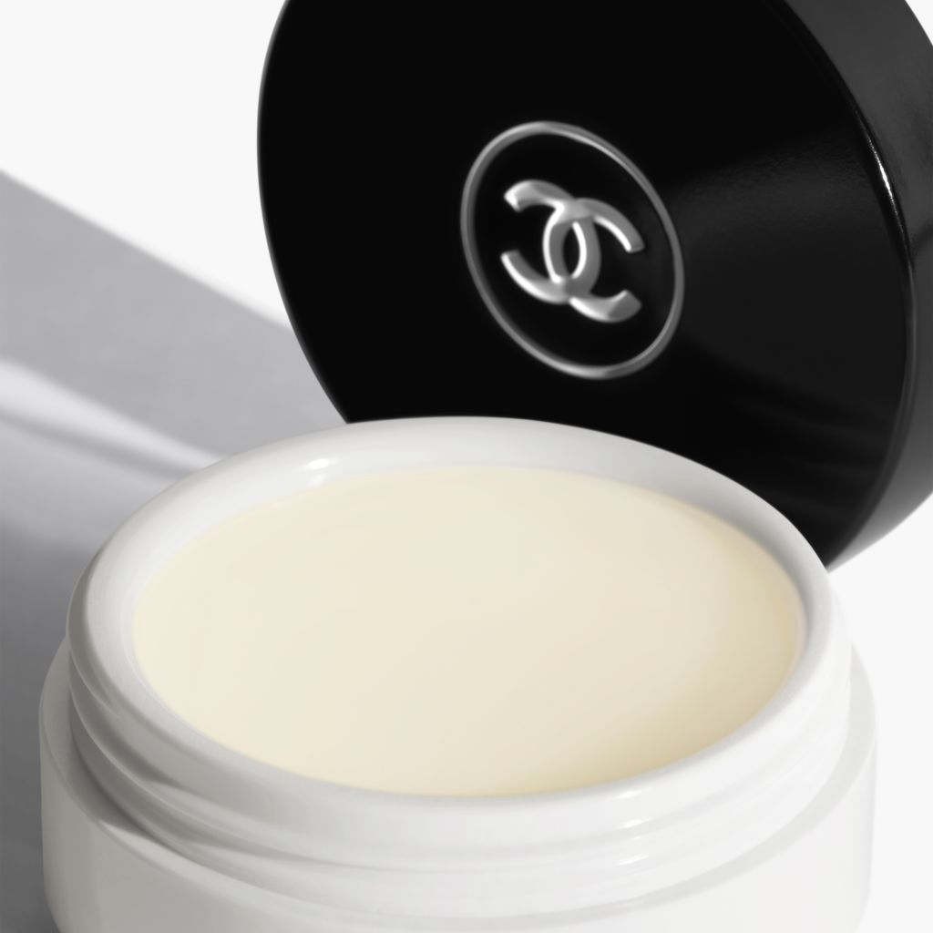 CHANEL Hydra Beauty Nutrition Nourishing Lip Care - Fredrik & Louisa