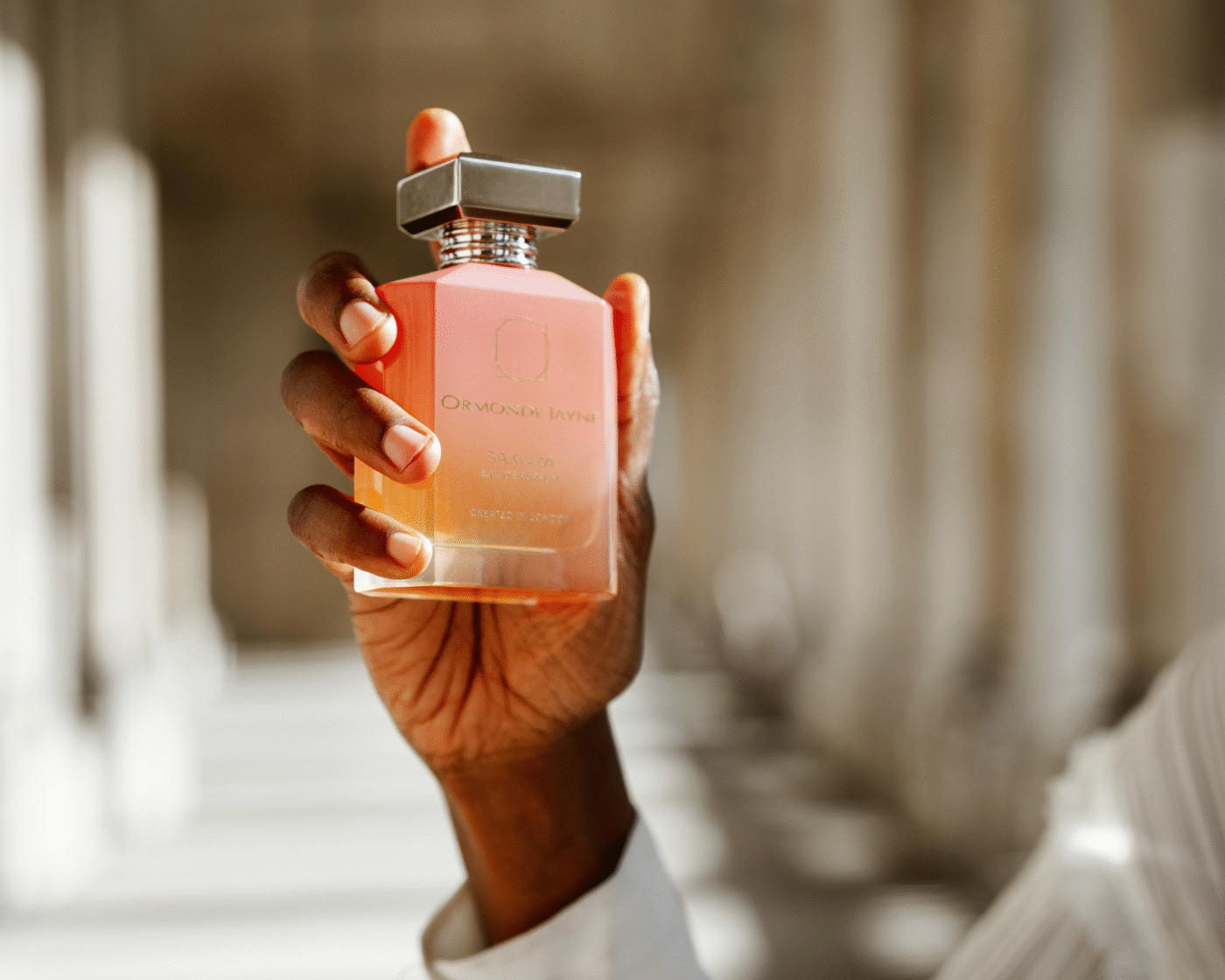 Frisk parfyme for sommeren - Fredrik & Louisa